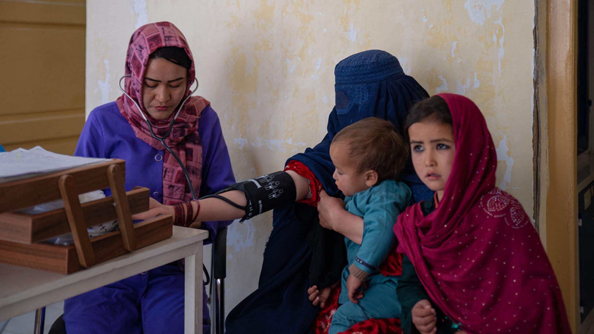 Afghanistan: MSF répond au tremblement de terre à Herat | Médecins Sans ...