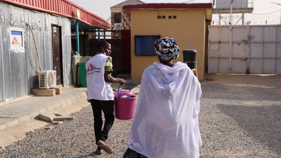 Steigende Zahlen von Mangelernährung bei Kindern in Nigeria. Maiduguri, April 2023. | Ärzte ohne ...